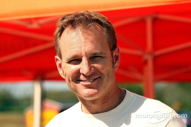 Shane Lewis - Biografia, Notícias, Fotos e Videos